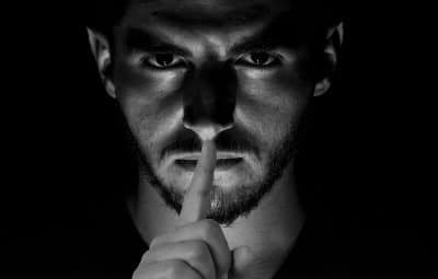 Complot - Qué es, origen, definición y concepto