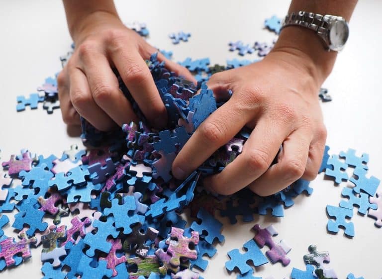 Puzzle - Qué es, definición, origen y en el lenguaje coloquial