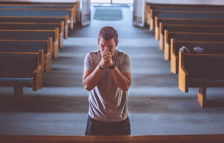 Rogar - Qué es, en la religión, definición y concepto