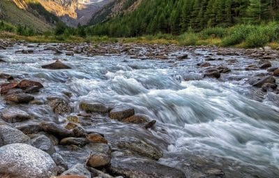 Torrente - Qué es, definición y concepto