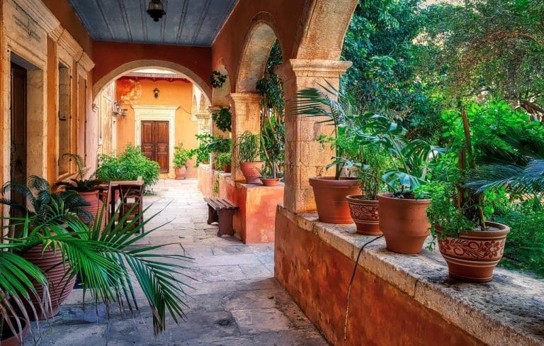 Atrio - Qué es, definición, ejemplos y en la medicina