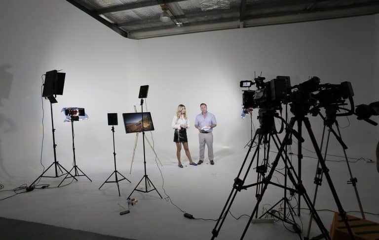 Conductor - Qué es, tipos, definición y concepto