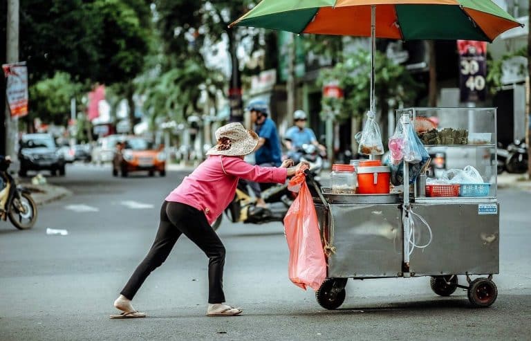 Economía informal - Qué es, características, consecuencias y ejemplos