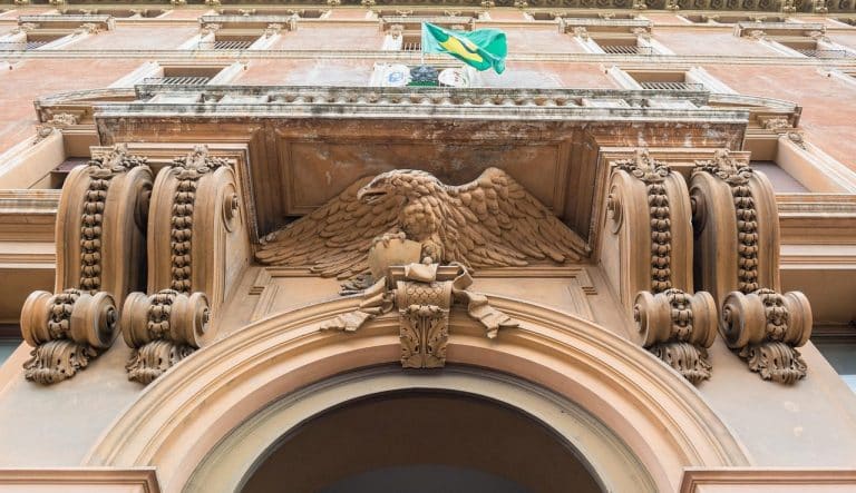 Embajador - Qué es, funciones, ejemplos y tipos